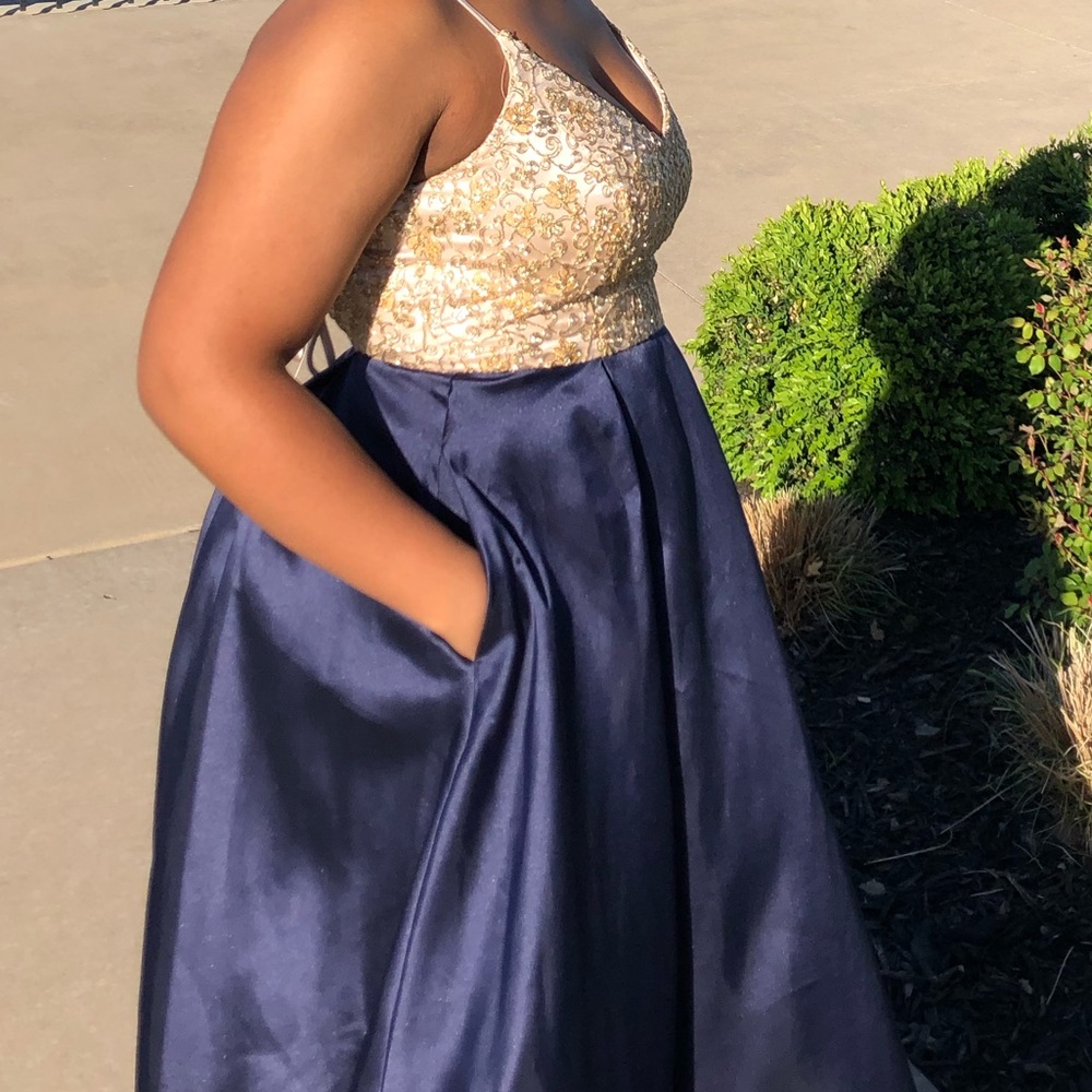 Prom-Formal-Ball Gowns - Gem